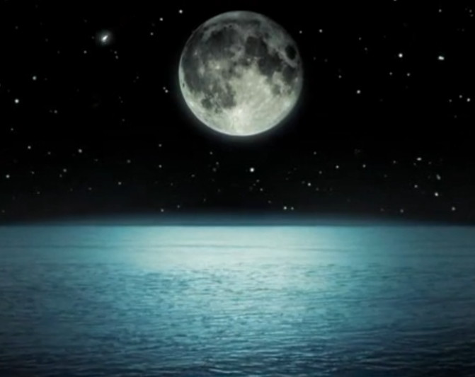 ArtStation - Silver Moon vid