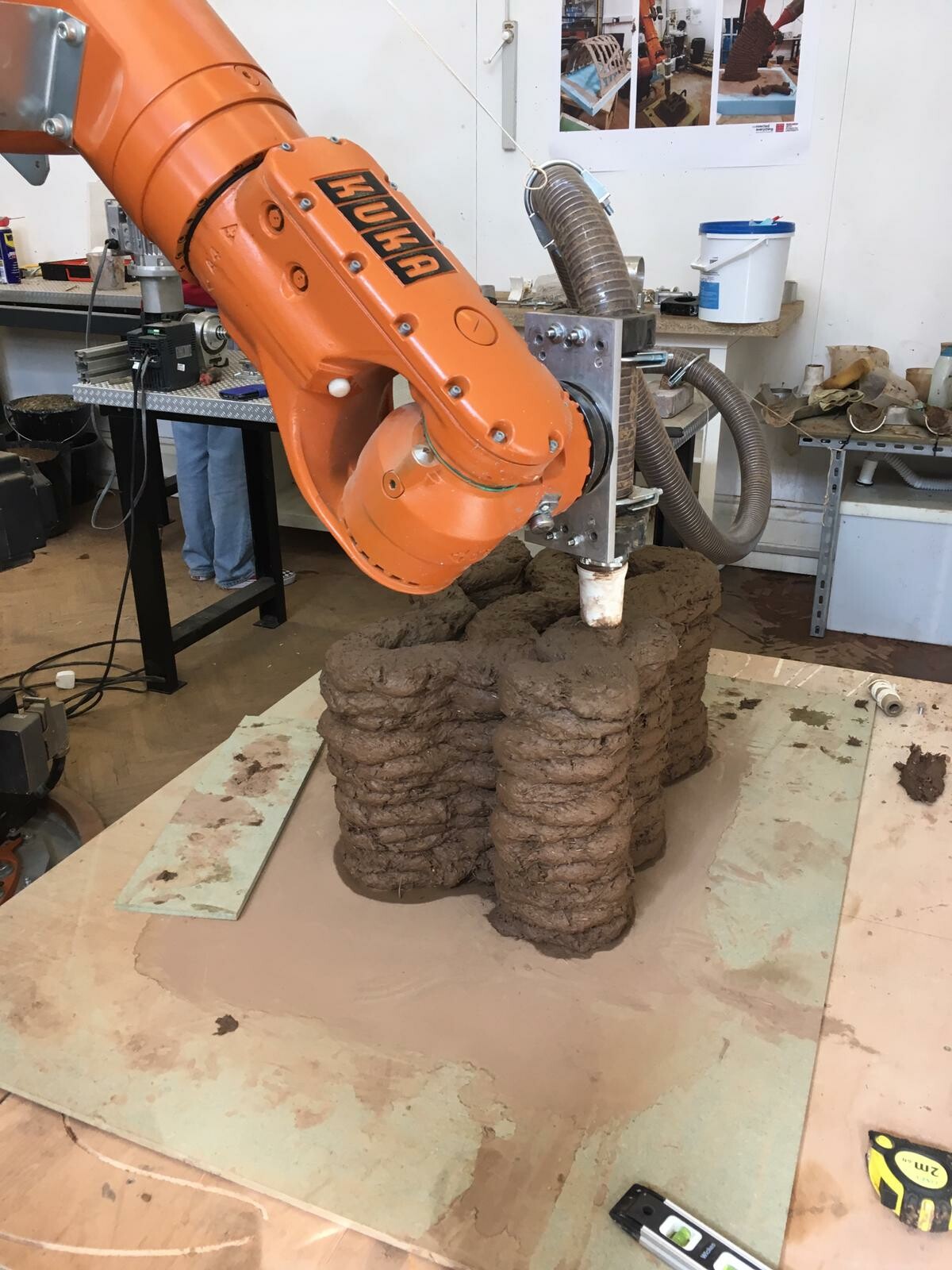 ArtStation - Kuka texturing tools for 3D-printed cob (concept development)