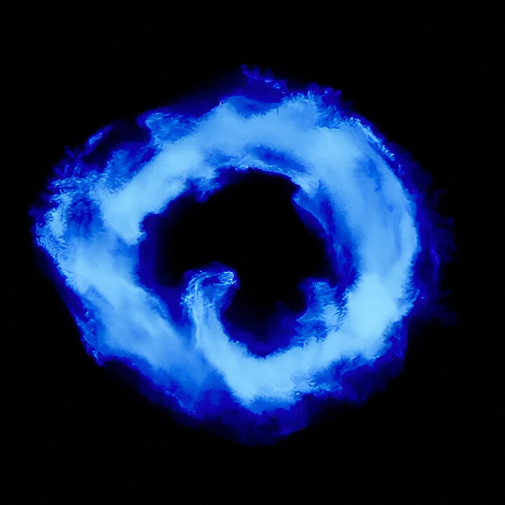 ArtStation - EmberGen + Unreal = Abstract Smoke Ring