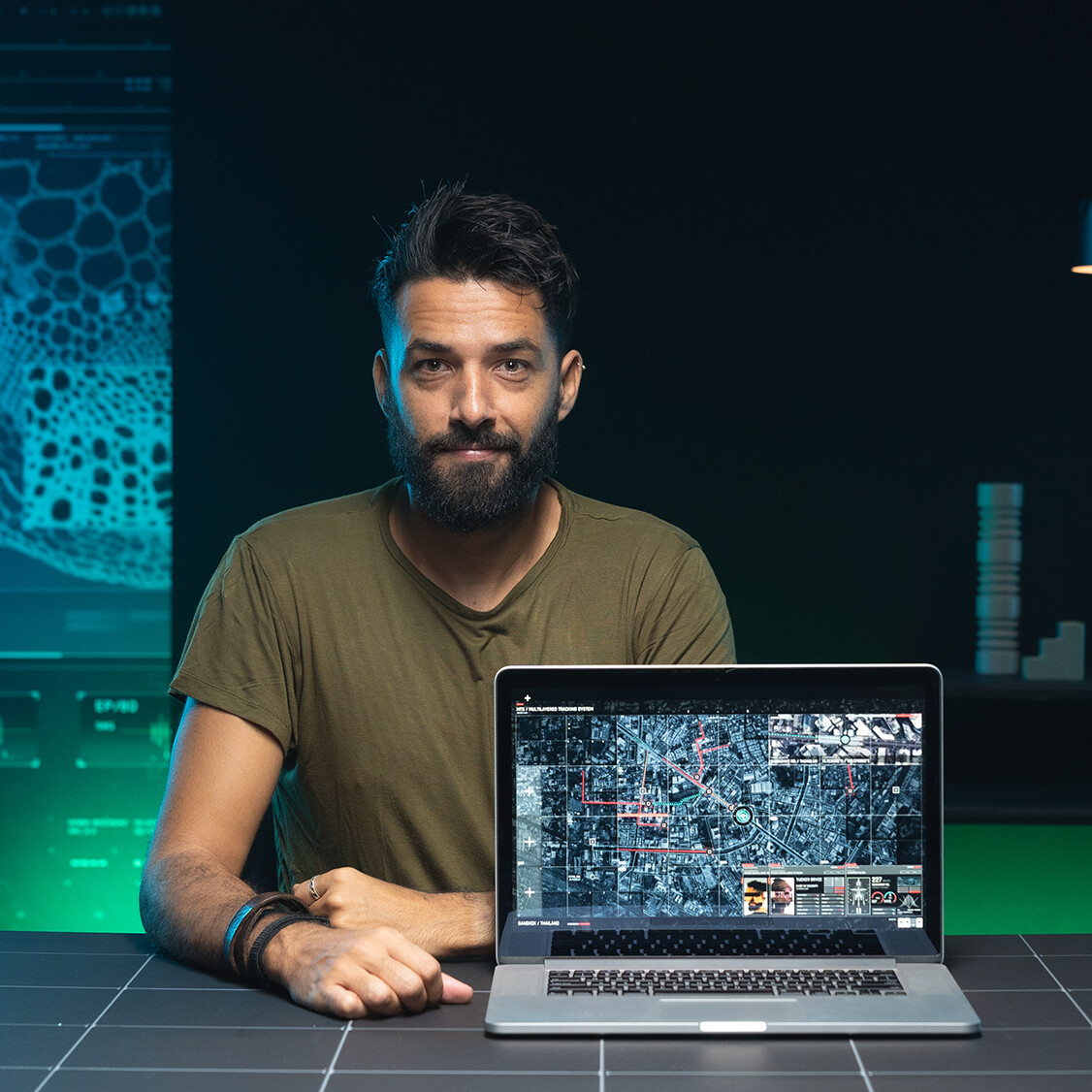 ArtStation - Futuristic User Interfaces Course - DOMESTIKA