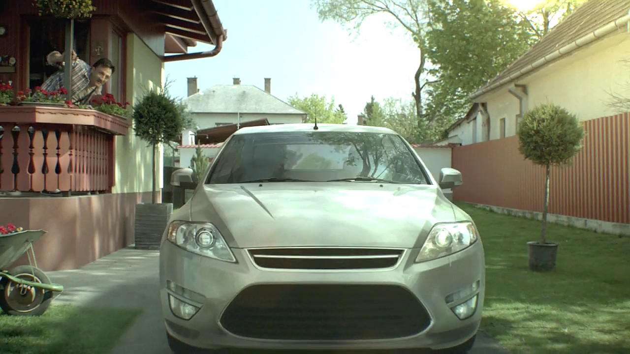 3D Saster - Car transformation scene frames