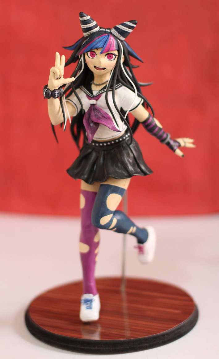 Leonardo Orejuela - Ibuki Mioda handmade