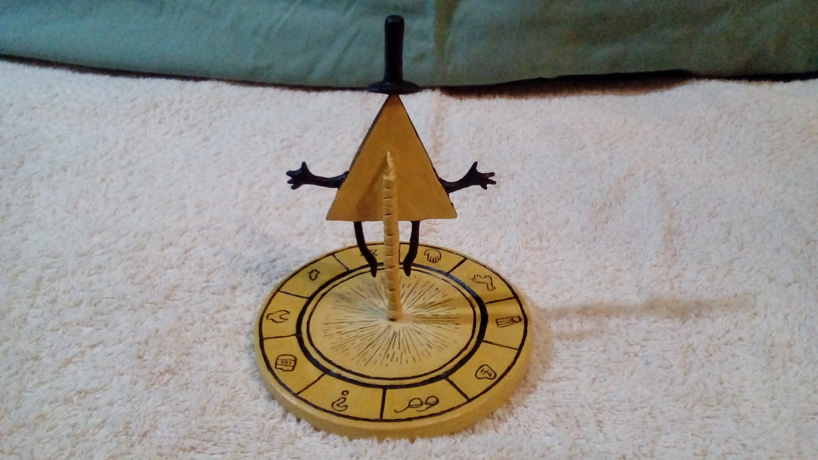 Garaki ¨¨ - (GRAVITY FALLS) Bill Cipher Statue