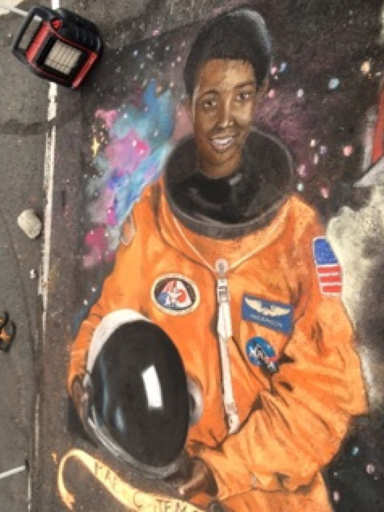 Melissa Beutler - Chalk Drawings