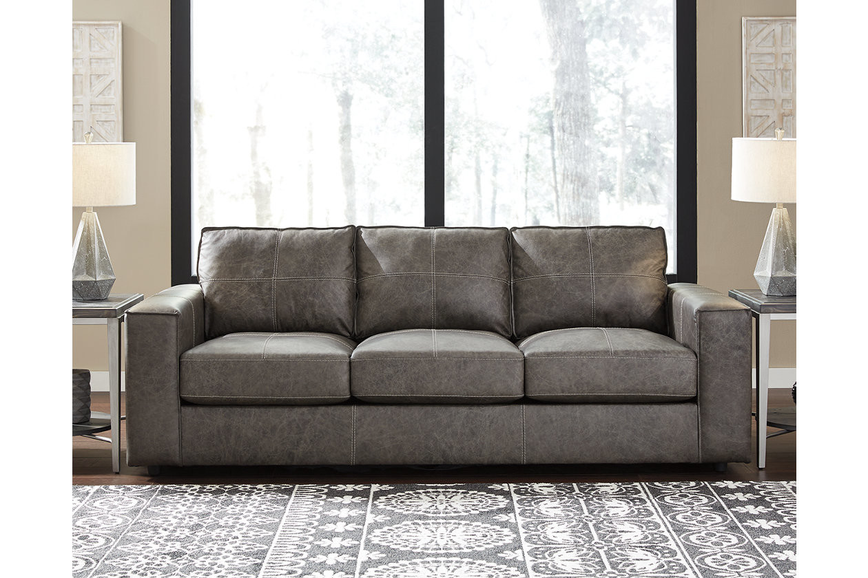 Travis Bridges - Trembolt Couch