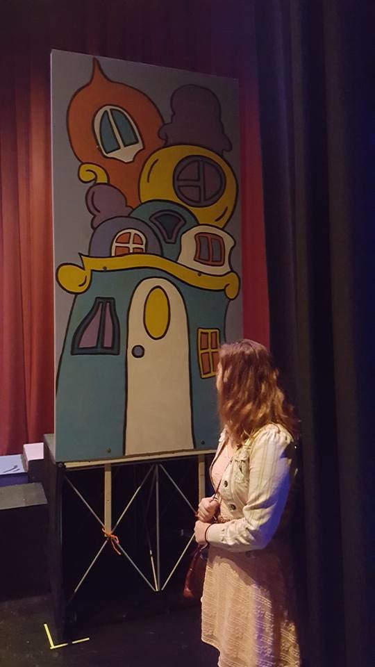 Kit Glogovsky - Set Design