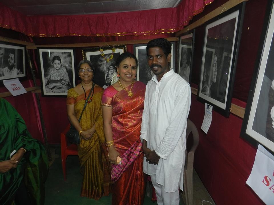 Balaji Thiruvaiyaru - My Painting Exhibition carnatic classical Singer ...