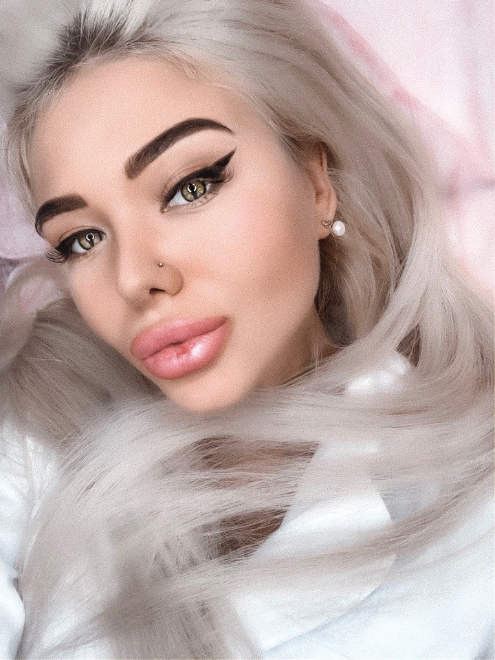 Nazeli Nazeli - арт