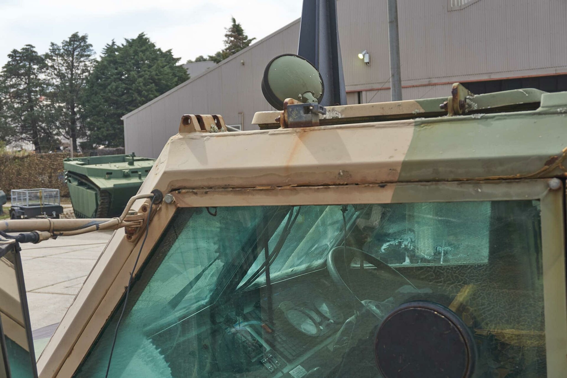 FOTOREF.COM Photo Packs - 45 photos of Infantry Mobile Vehicle Taipan