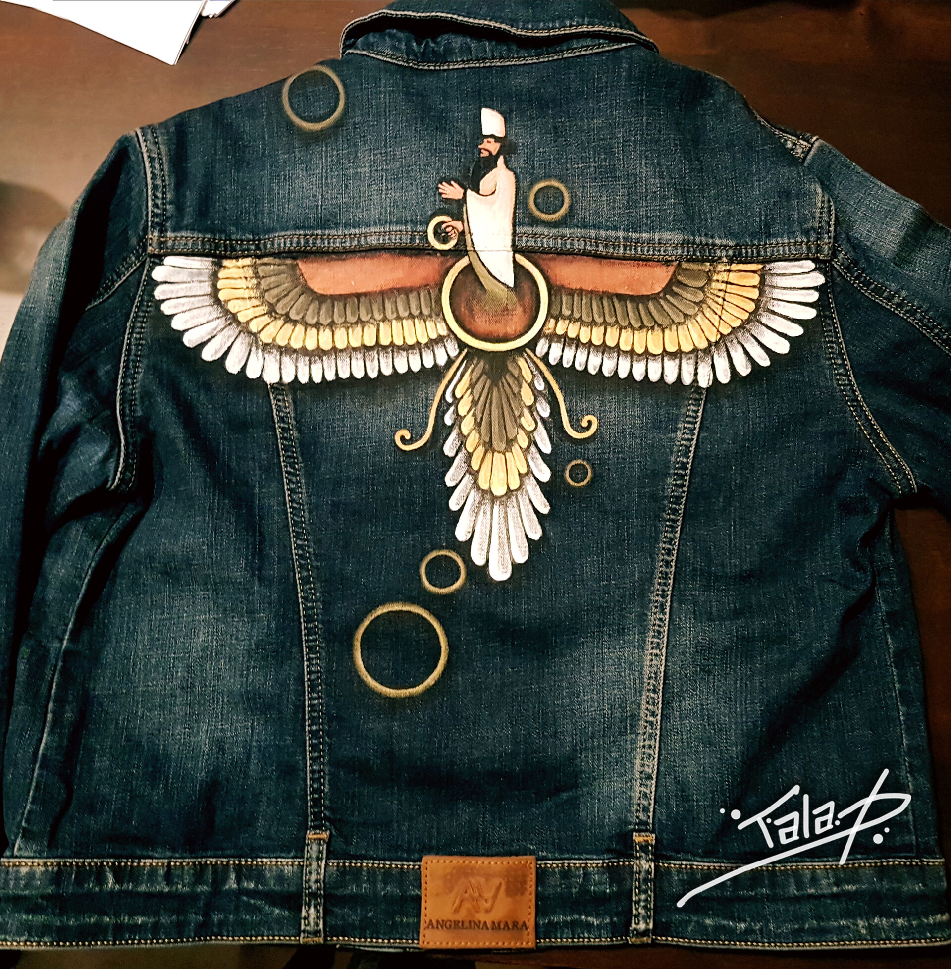 ArtStation - Farohar (or Farvahar)