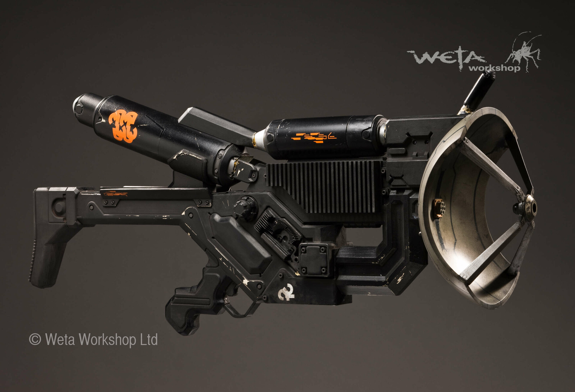 District 9 Human Weapons