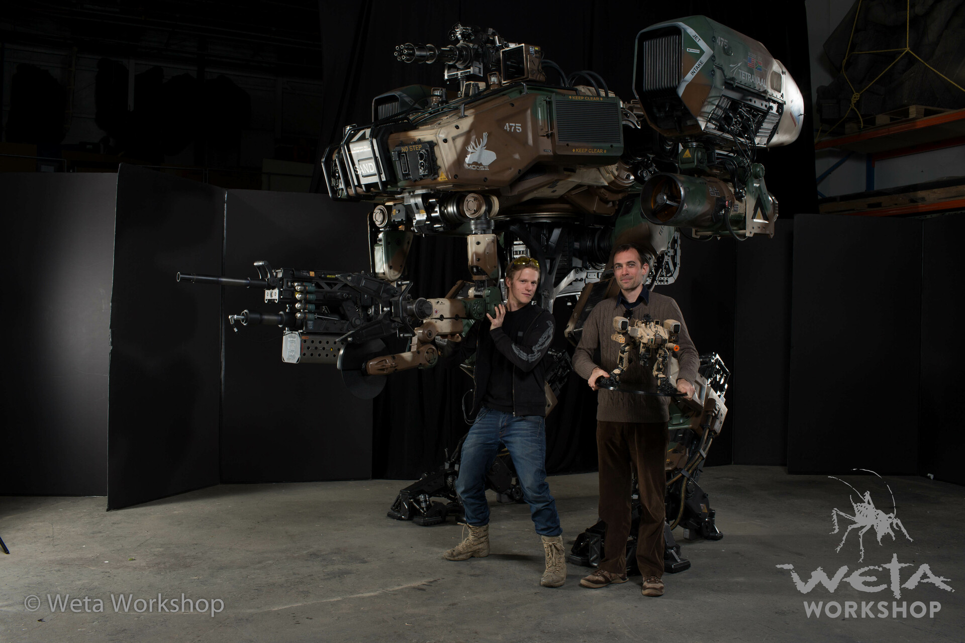 EDWARD DENTON - EDRED INDUSTRIES - CHAPPIE: THE MOOSE - Full Scale