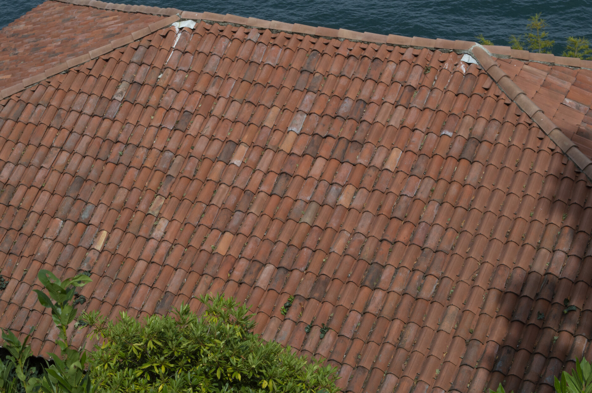 Ryan Gaveglia - Portfolio - Italian Roof Tiles