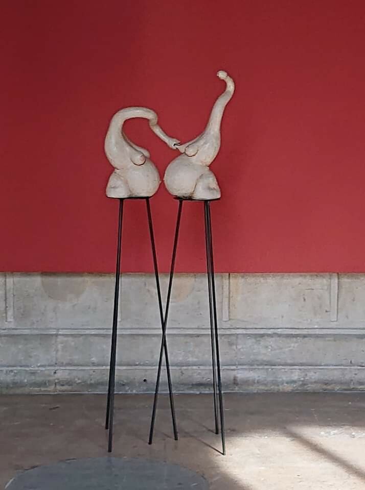 Hugo Guerin - Little mothers