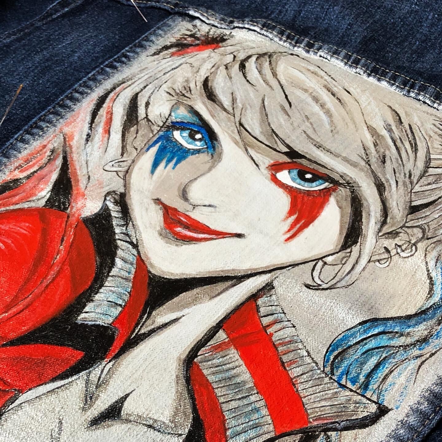 ArtStation - drawing on clothes