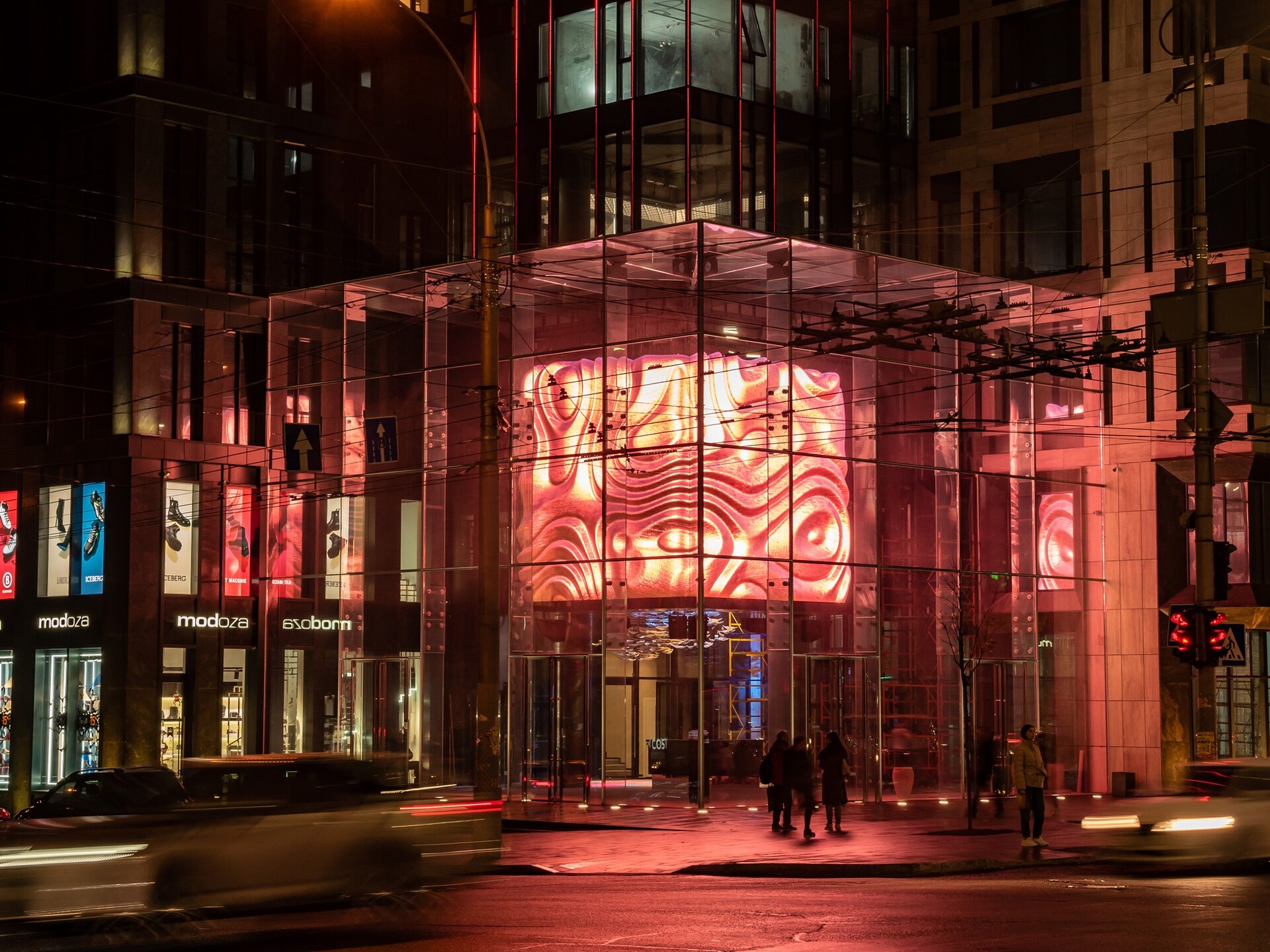 Oleksandr Nenenko - CUBE: Generative installation