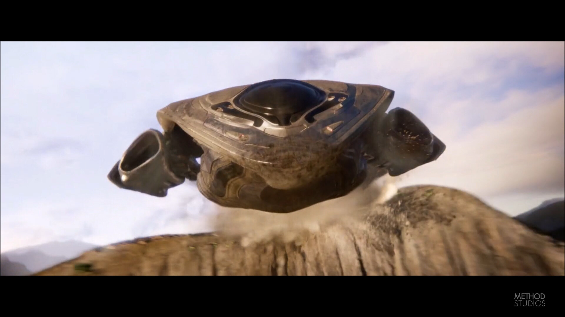 Predator Space Ship