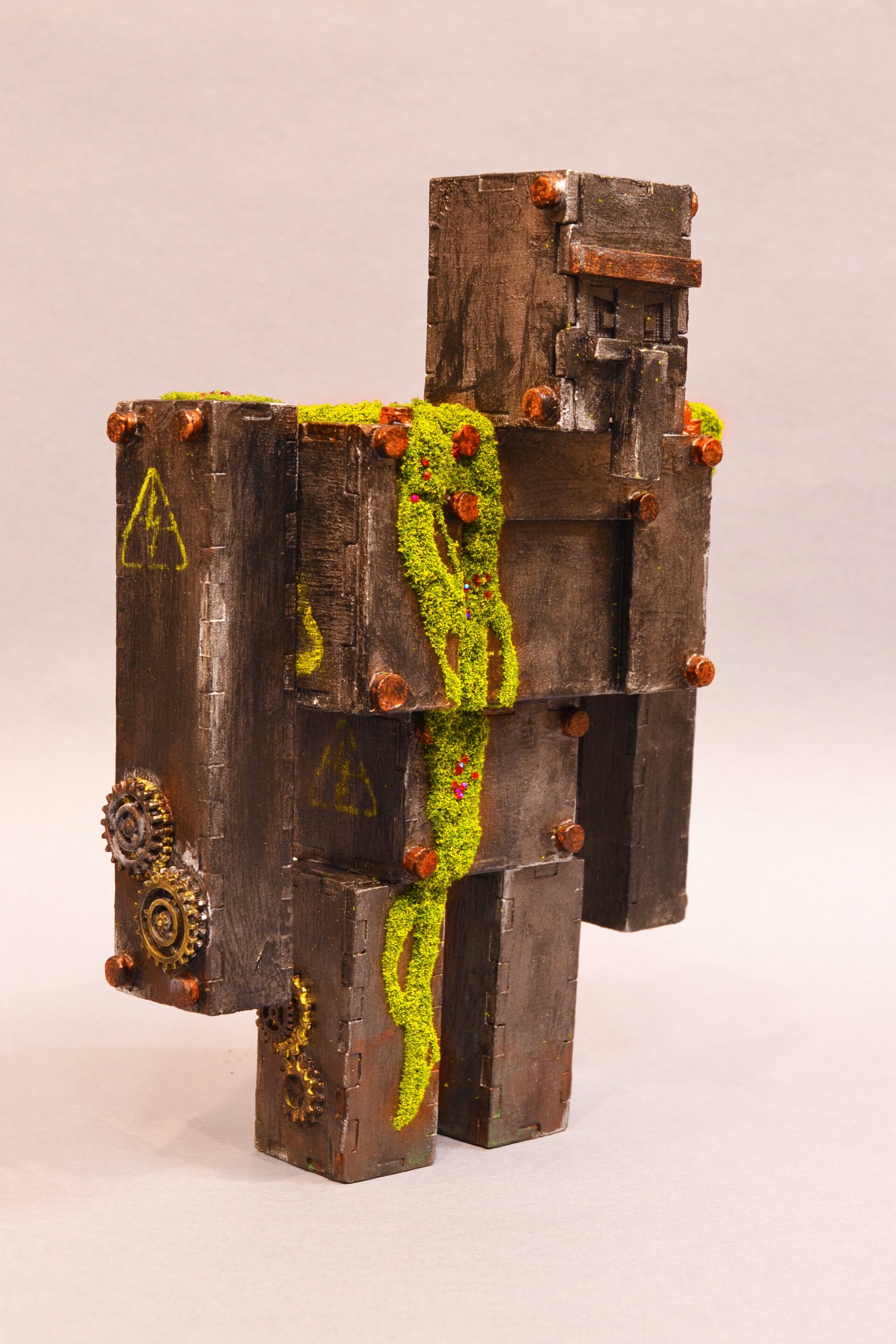 David Petratos - Iron Golem Statue!