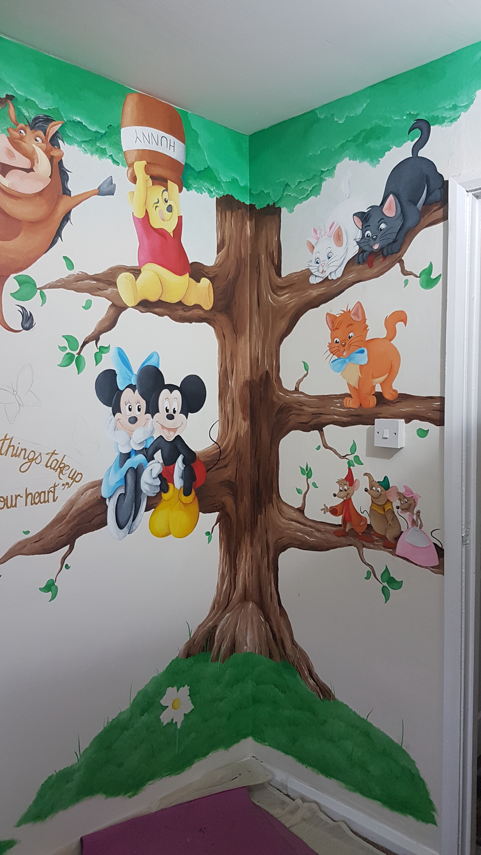 Judy Bellingham - Mural Painting Portfolio