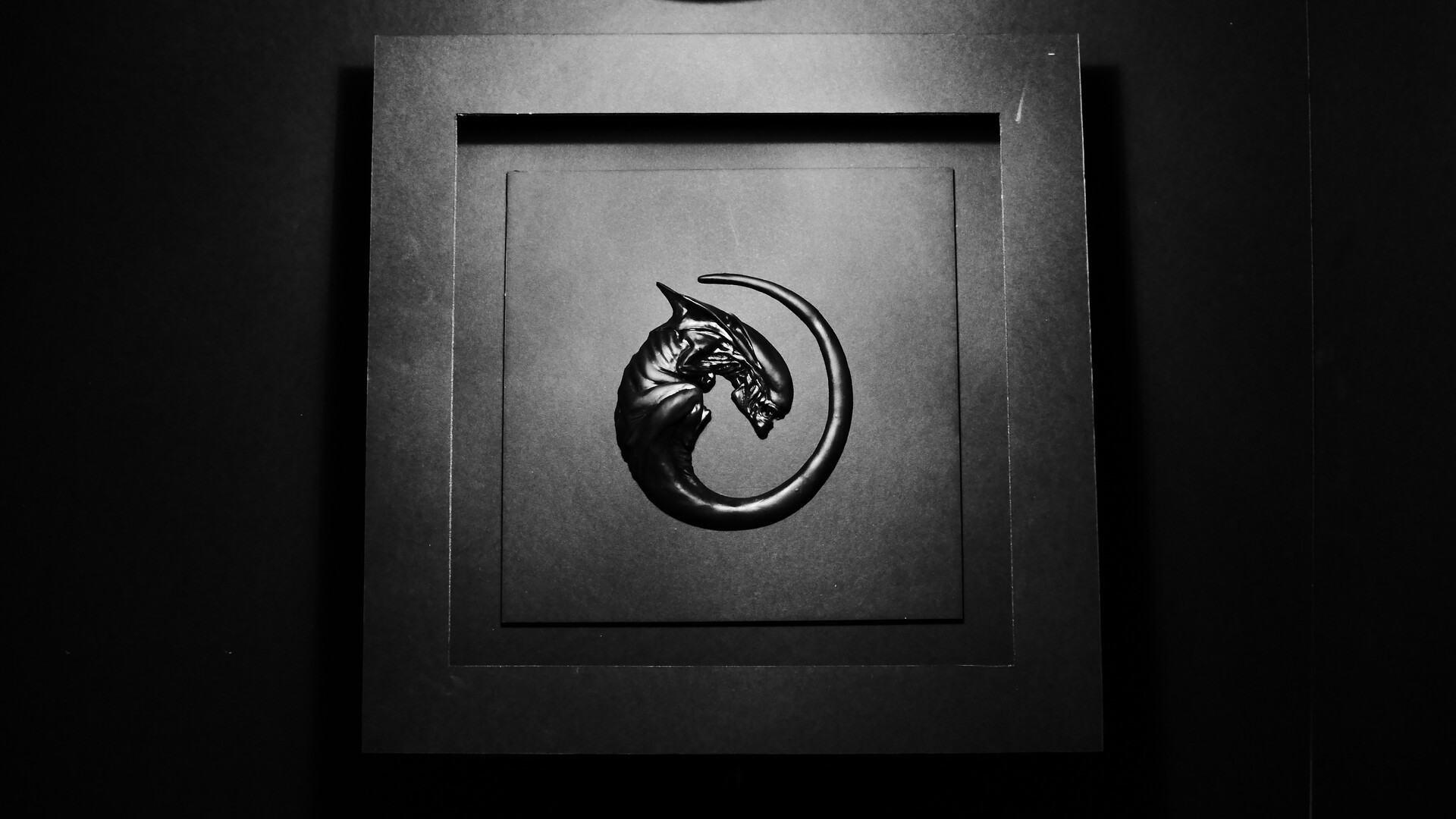 ArtStation - Alien 3 poster (first sculpture with polymer clay)