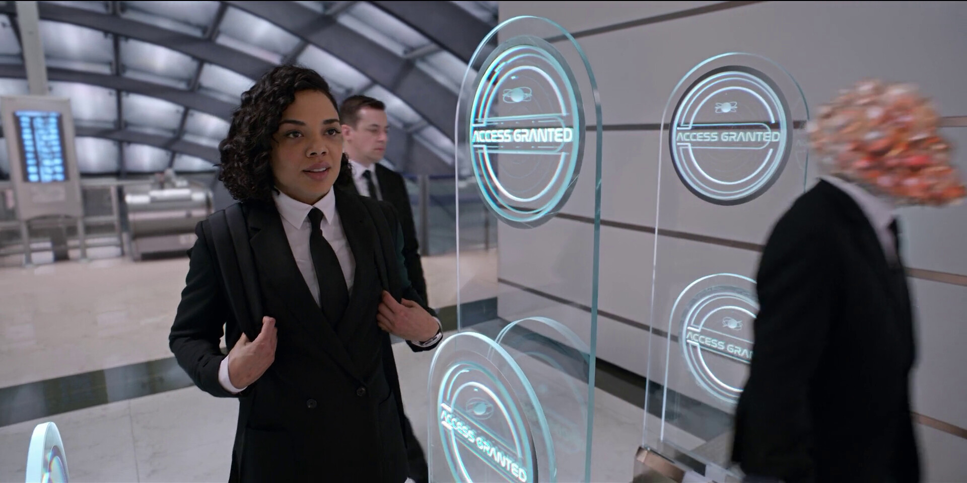 DaviD - Men In Black : International