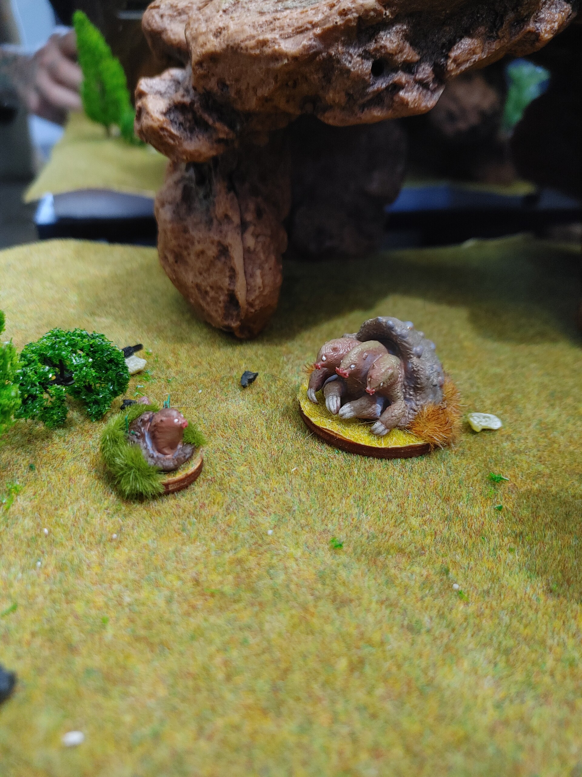 Stormi Withers - Realistic Diglett and Dugtrio Miniatures