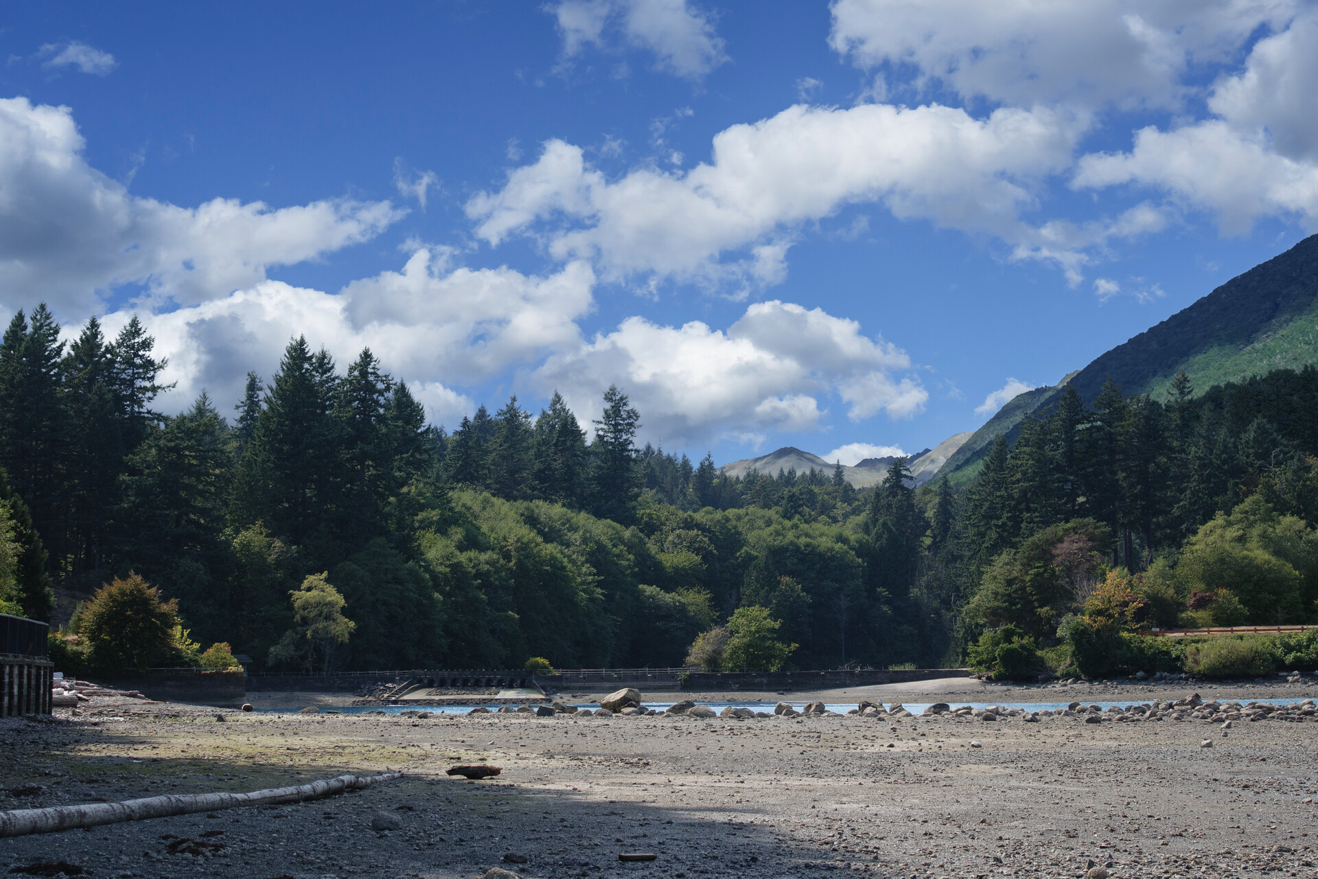 ArtStation - DMP__MattePaint Academy - DMP Course__01