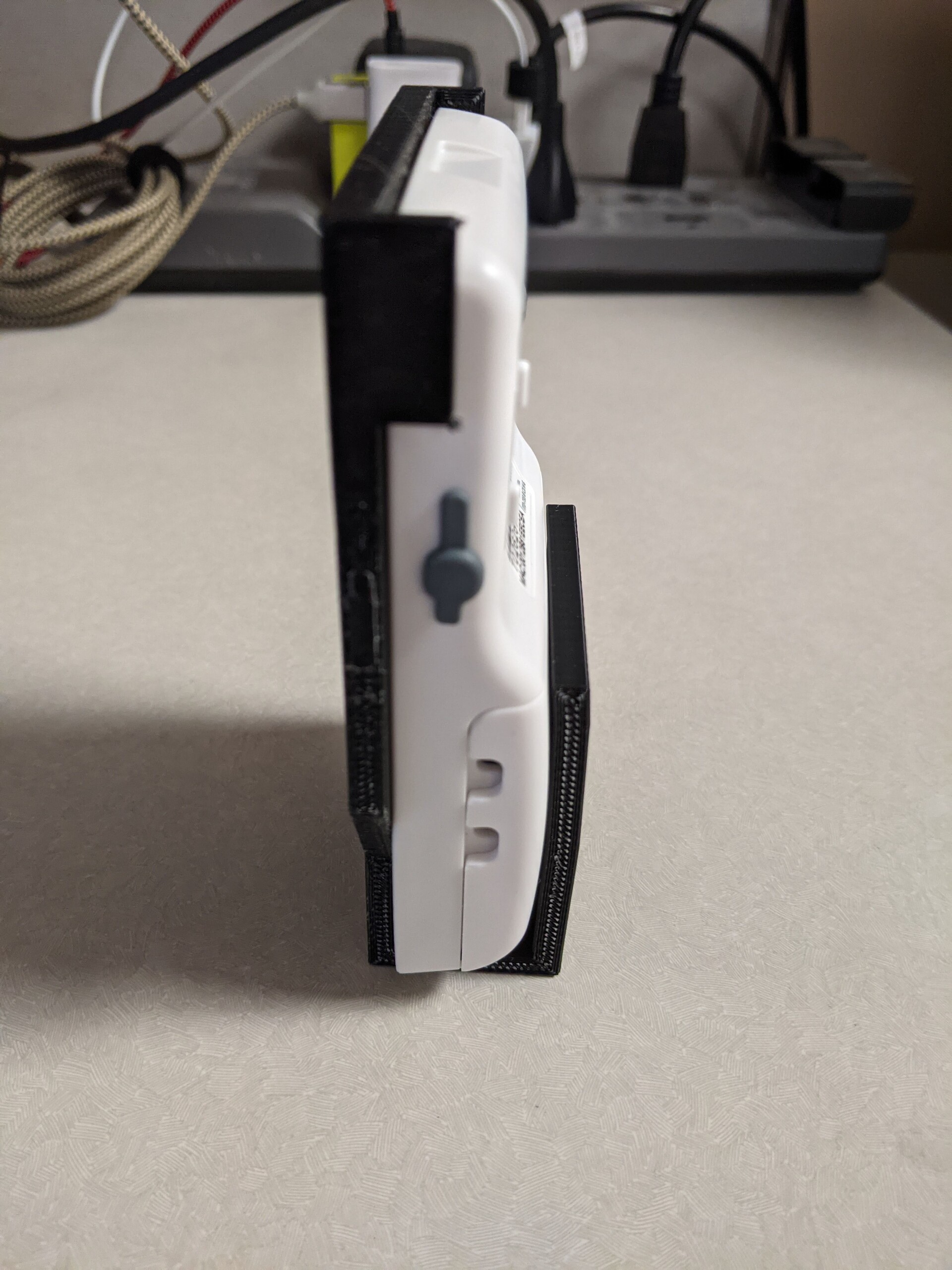 Terry Hobbs - Device Holder