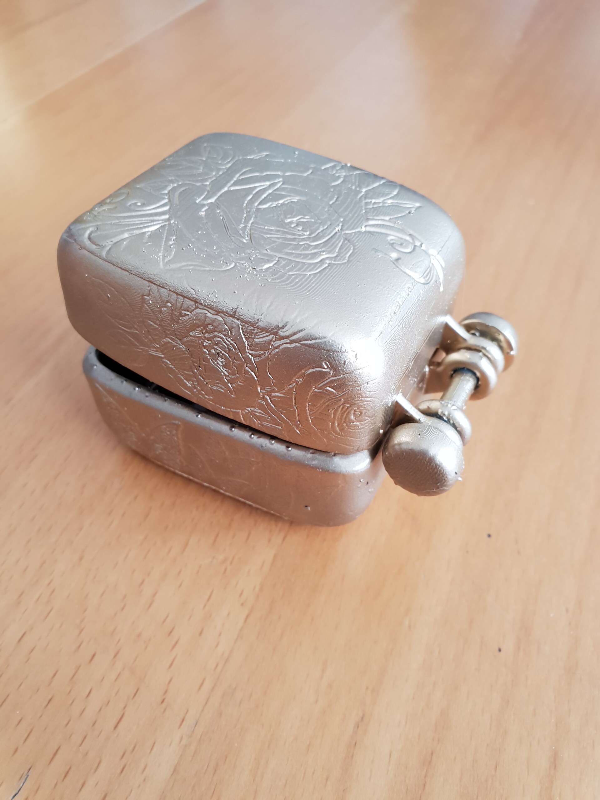 Jeremy Styles - "Jewelry box"