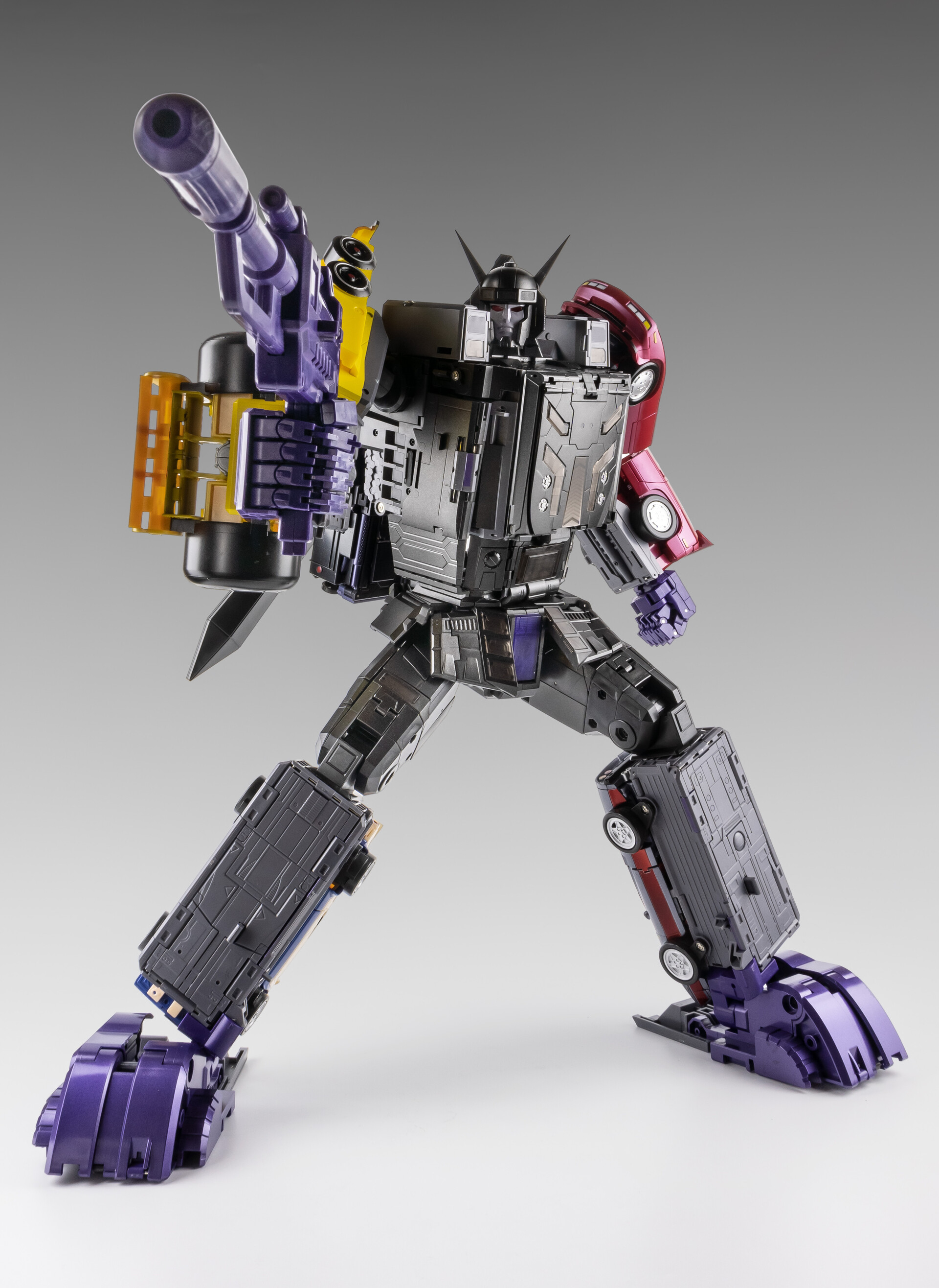 Ji Ruan - X-transbots Menasor