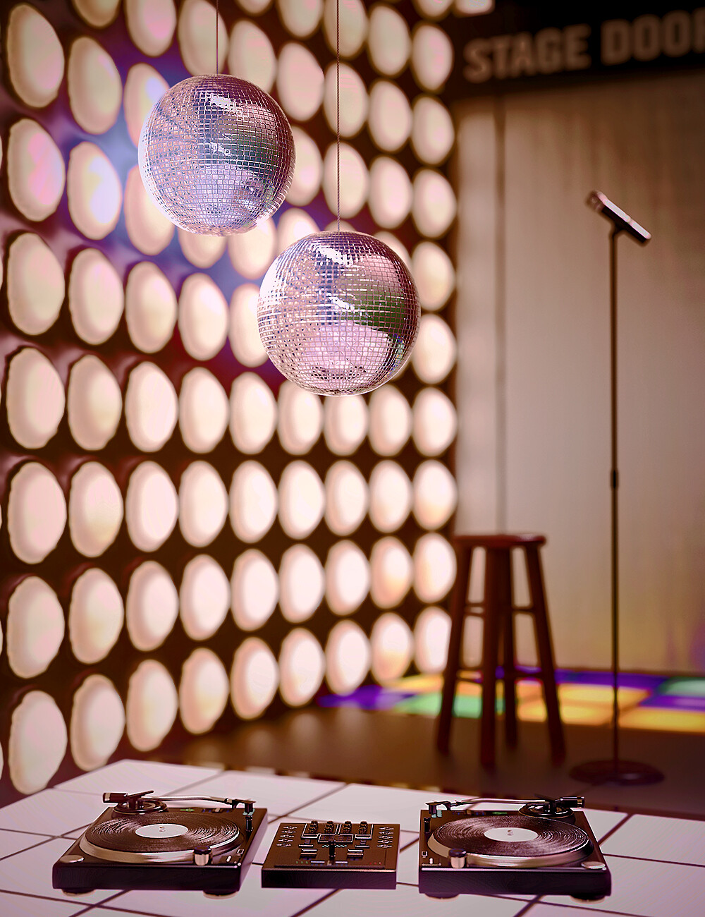 Lisa Nikisatez - Stage Props