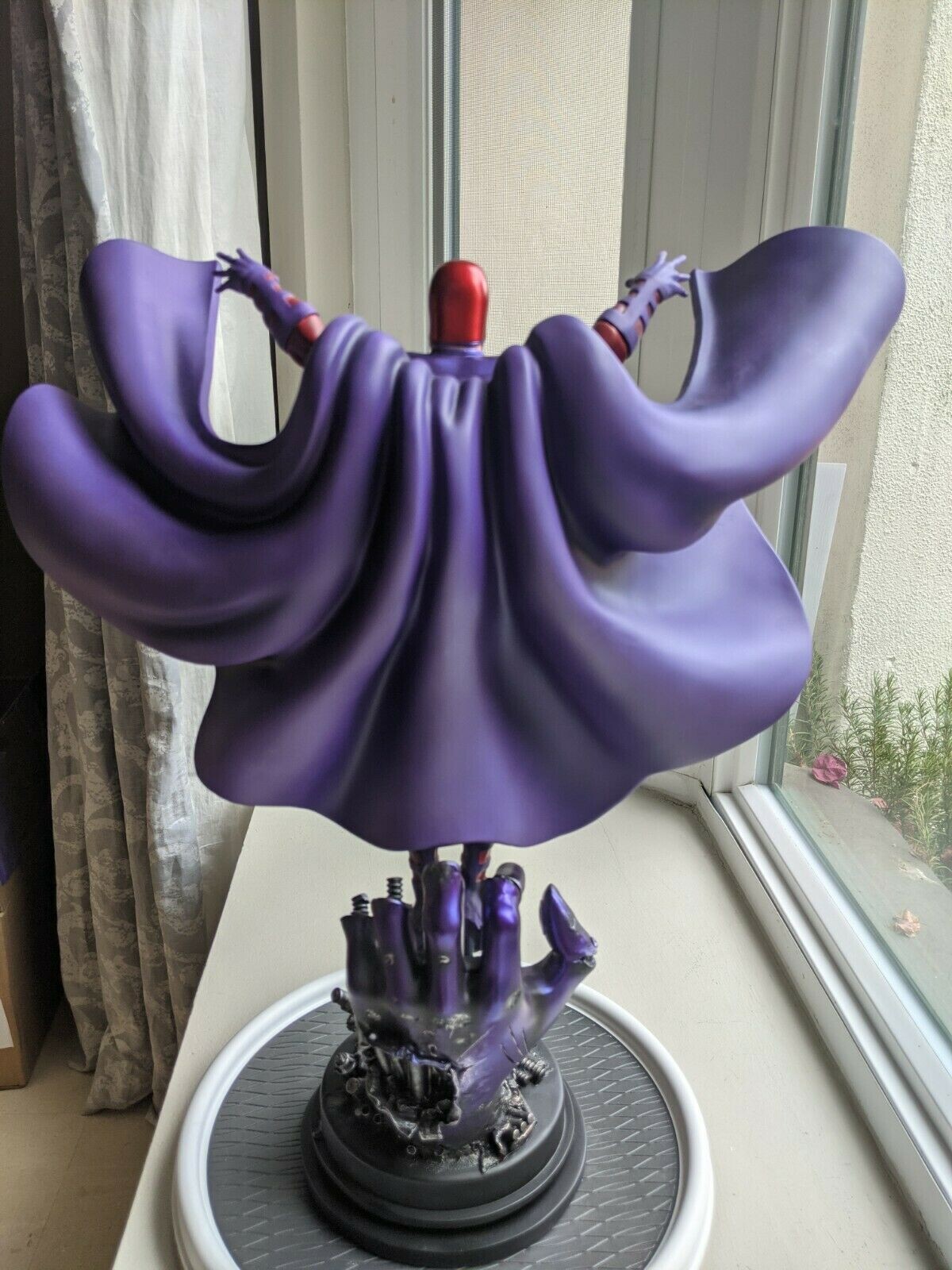 Jason Smith - Magneto Statue for Bowen Designs