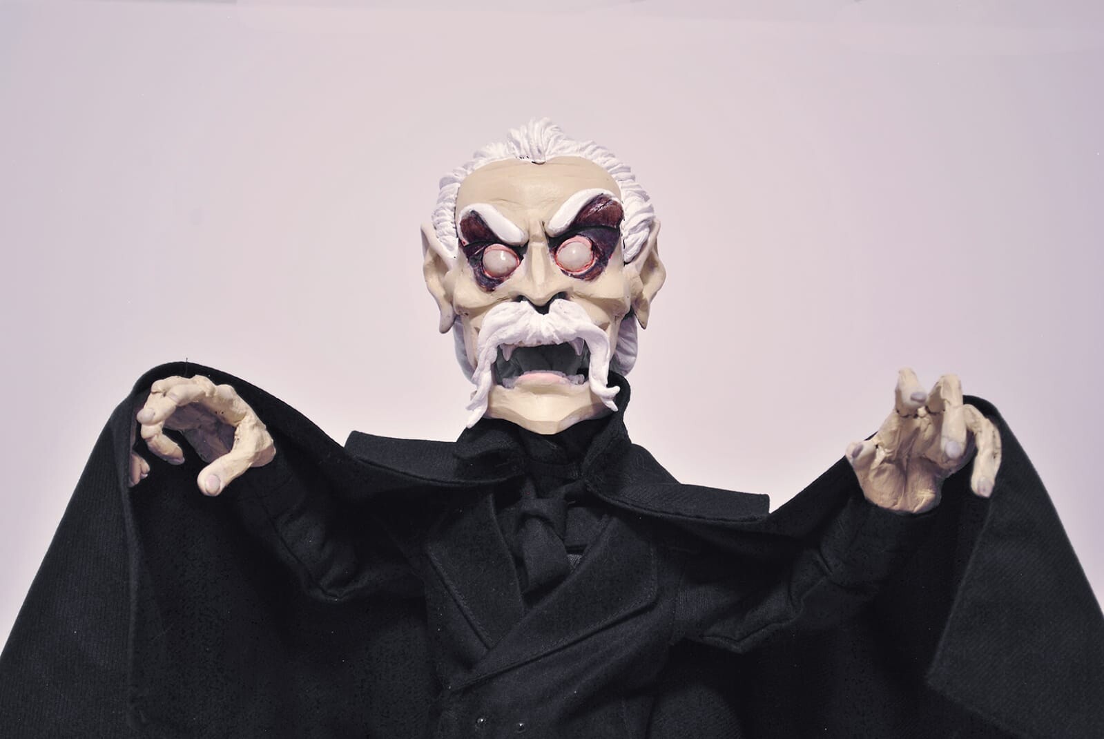 Enrique A Palafox - Count Dracula Stop Motion Puppet