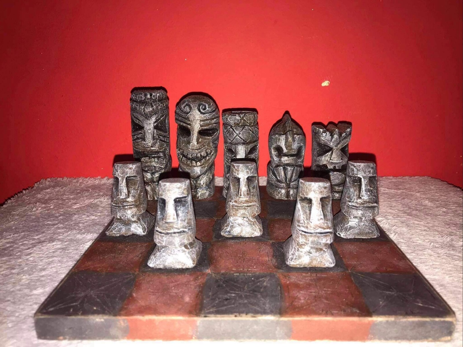 Annie - Polynesian Chess Set Design