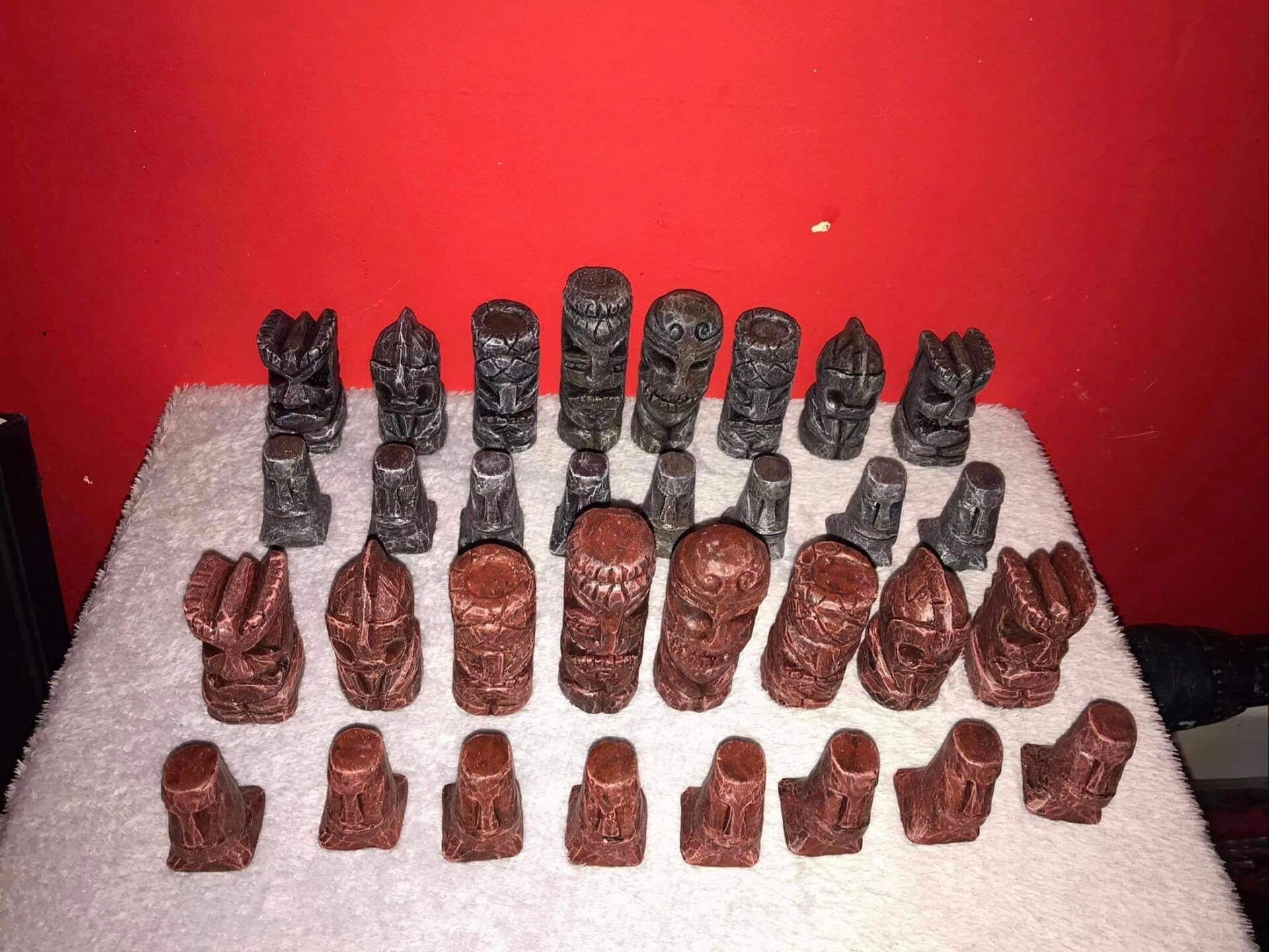 Annie - Polynesian Chess Set Design