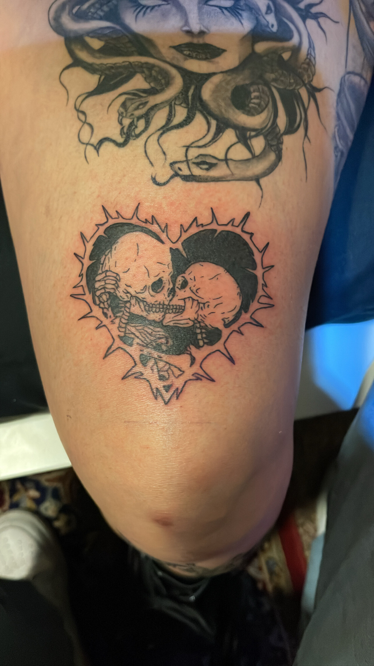 ArtStation - Kissing skeletons