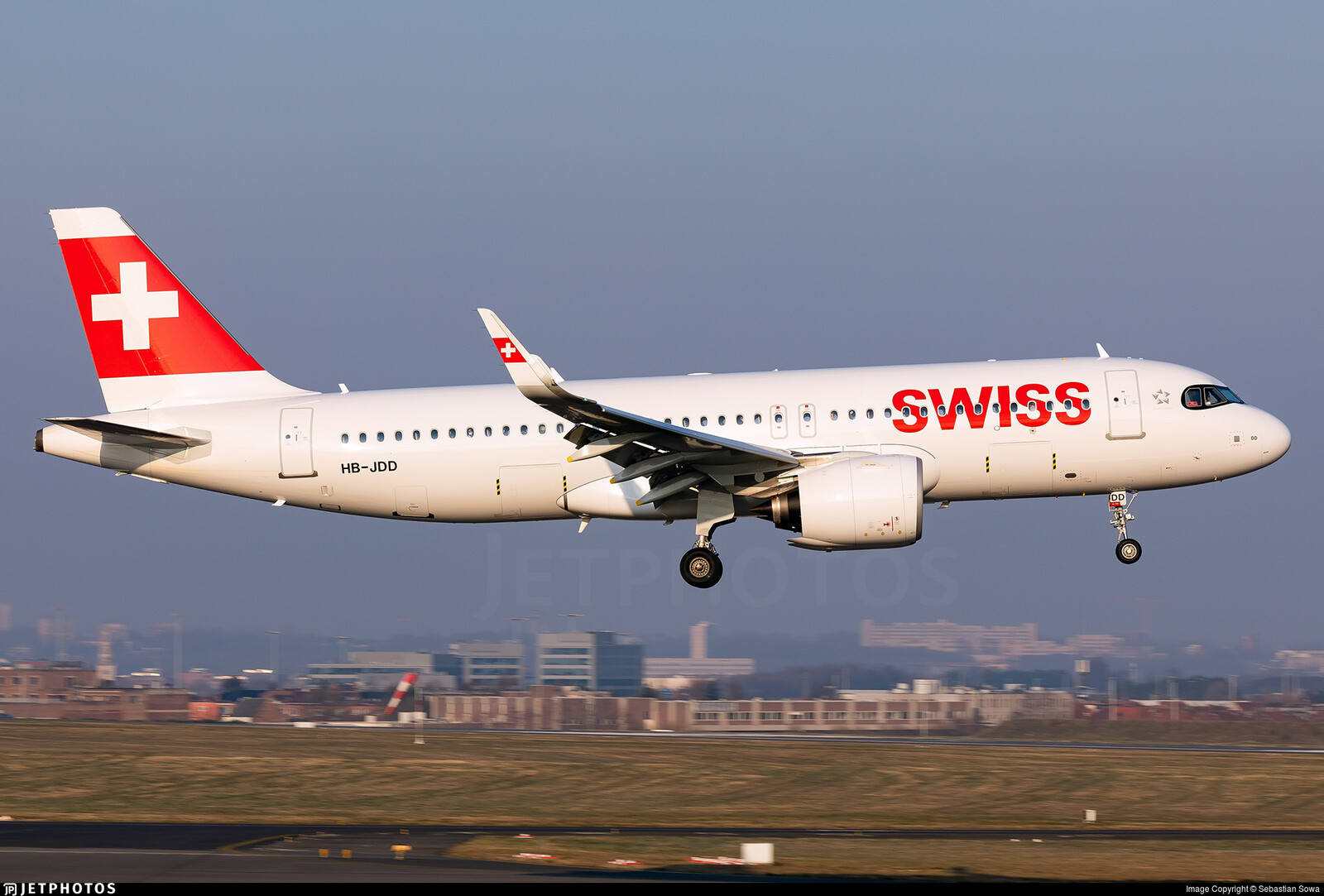 Ali Raafat Al Ferhadi - Swiss airlines airbus A320 Neo (black mask)