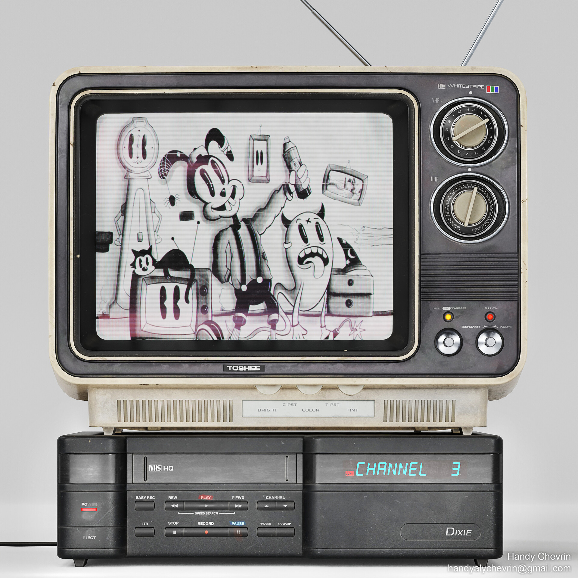 Handy Chevrin - 1970s Vintage TV / VCR set