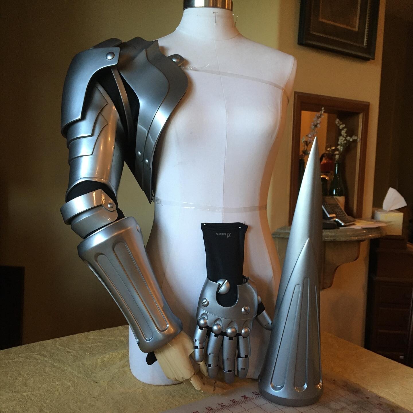 Wesley Tarr Creations - Edward Elric's Automail 3d print files
