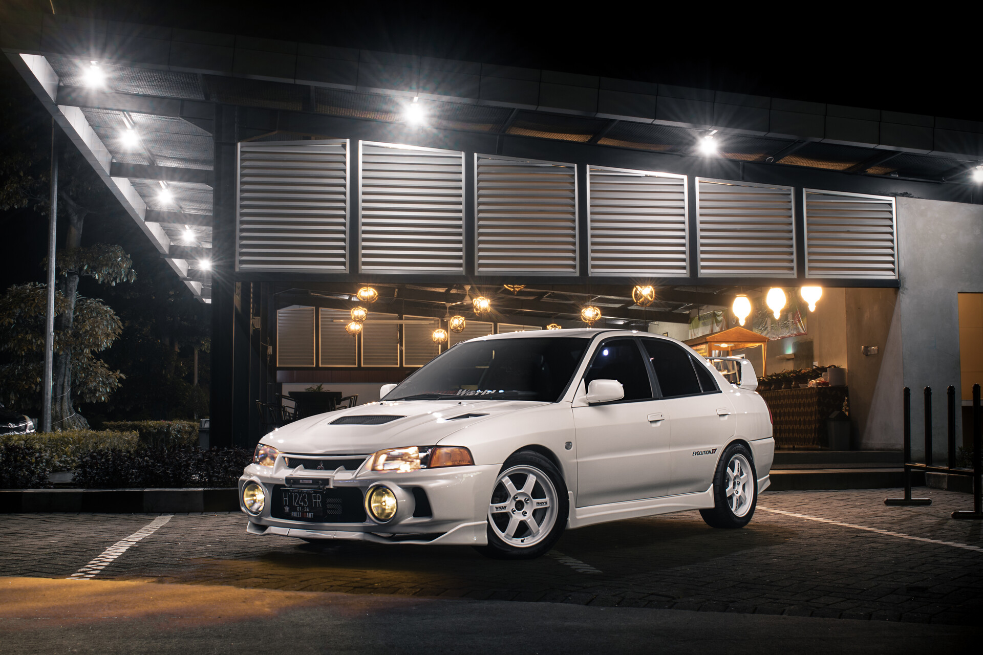 Mitsubishi Evolution 5 Wallpaper