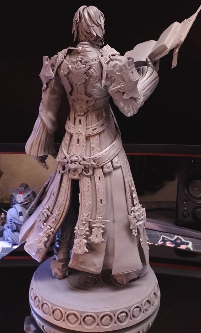 Mason Rhoades - Final Fantasy XIV White Mage Statue