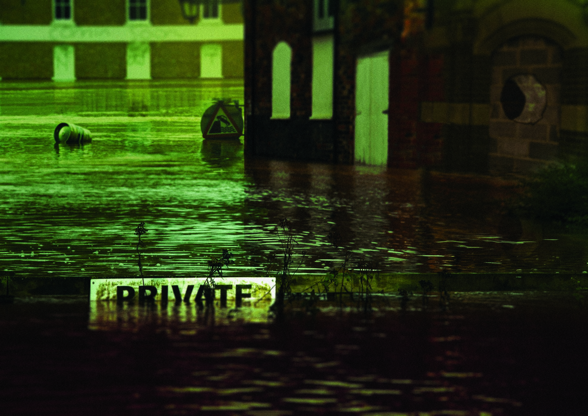 Richard Tulloch - Dead Side of the Moon (Final Edits)