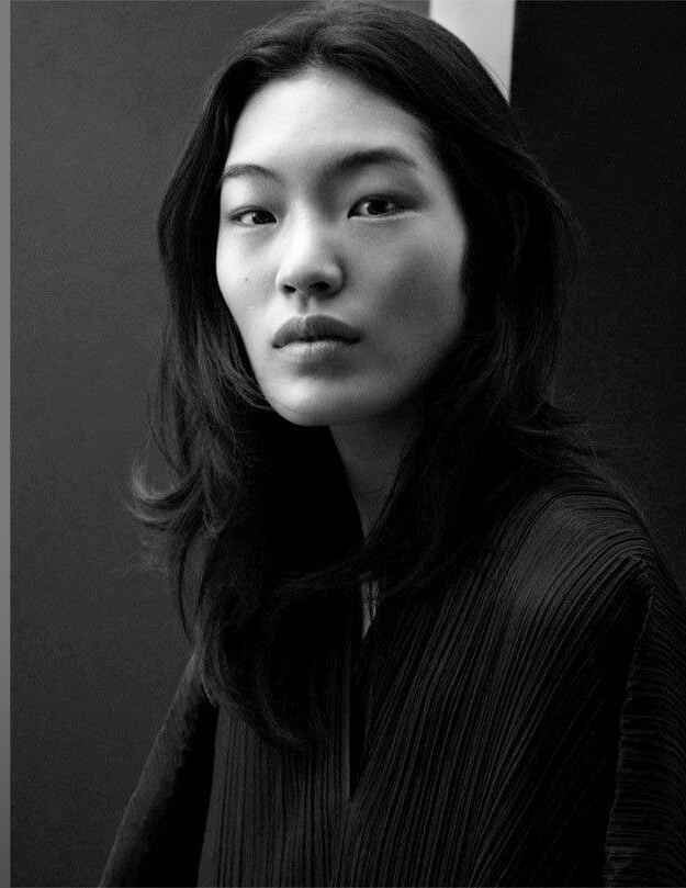 Izzy Belle's Instagram, Twitter & Facebook on IDCrawl