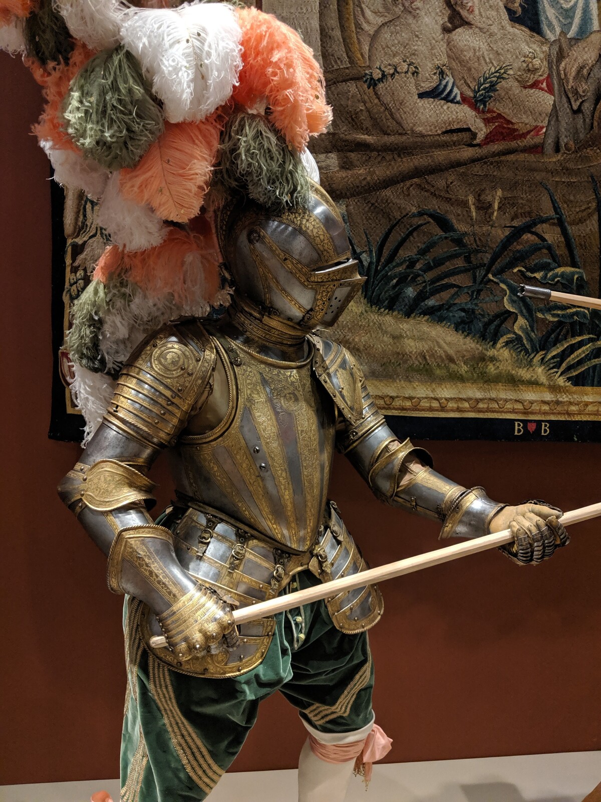 sarusquillart - Fancy armor