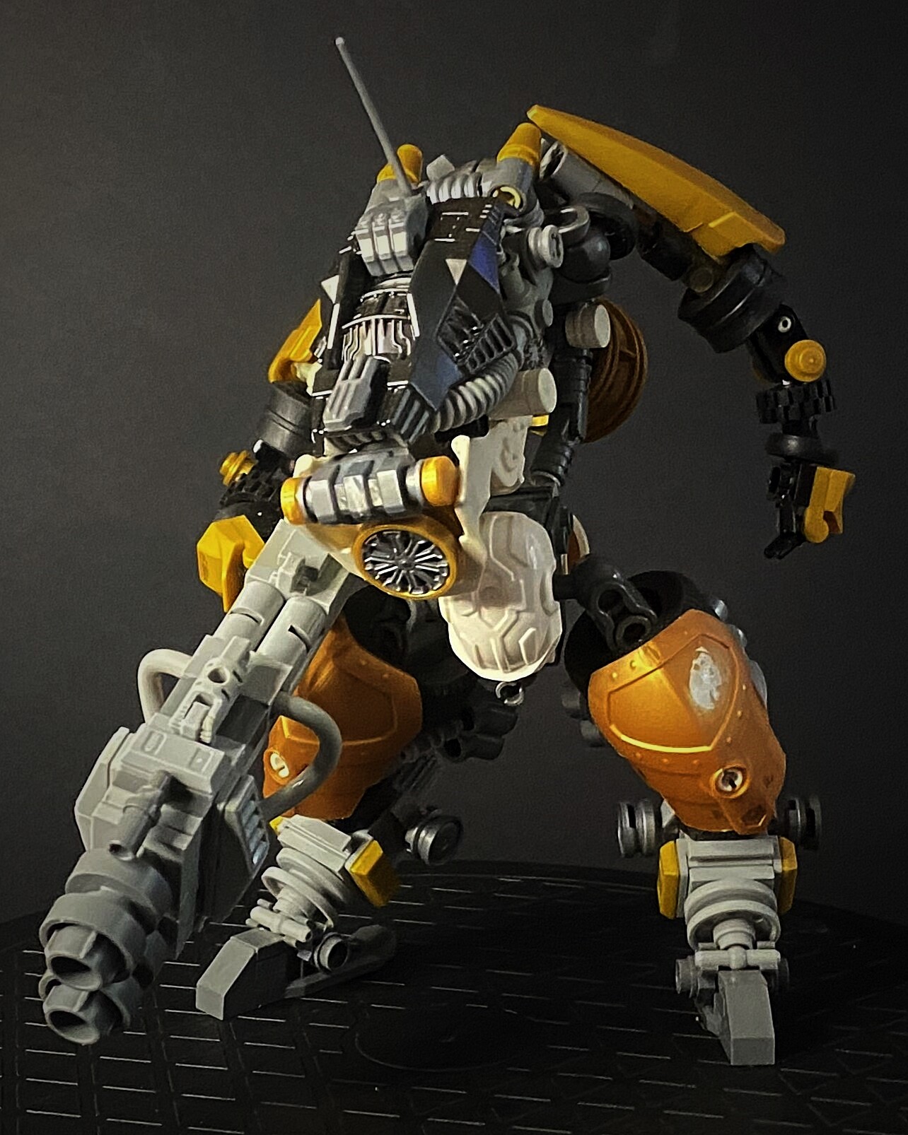 ArtStation - PROTOTYPE XRATED HEAVY MECH