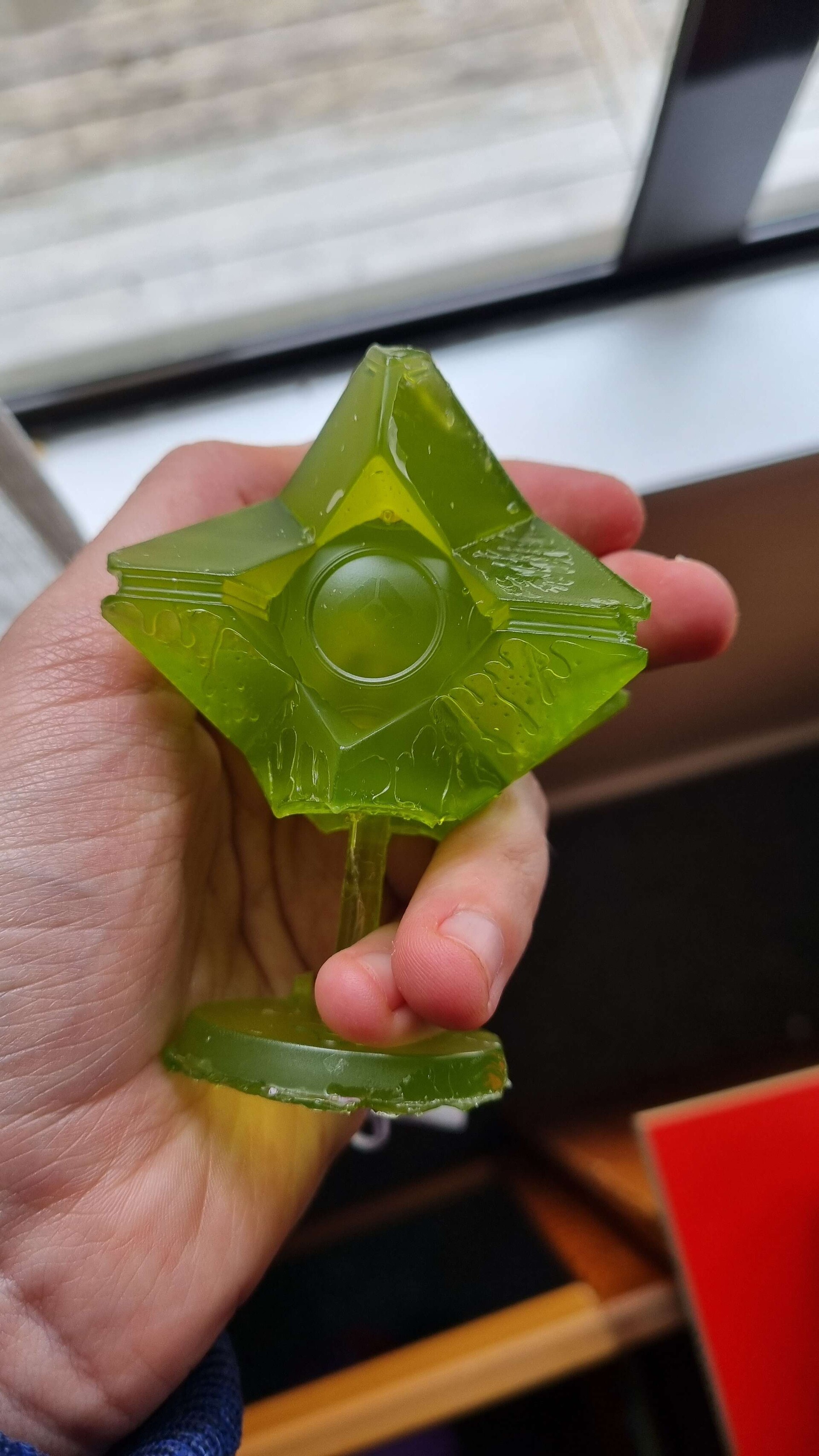 Lotte van Ginkel - Fettered Ghost Shell Figurine