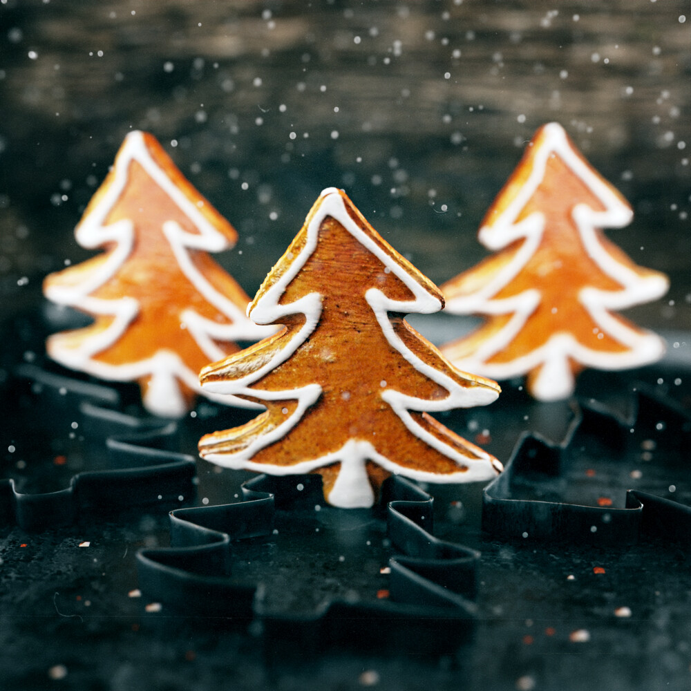 ArtStation - "Gingerbread trees 2022"