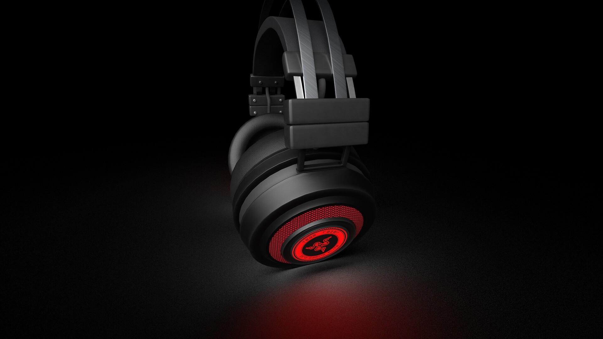ArtStation - Headphone modeling and texturing