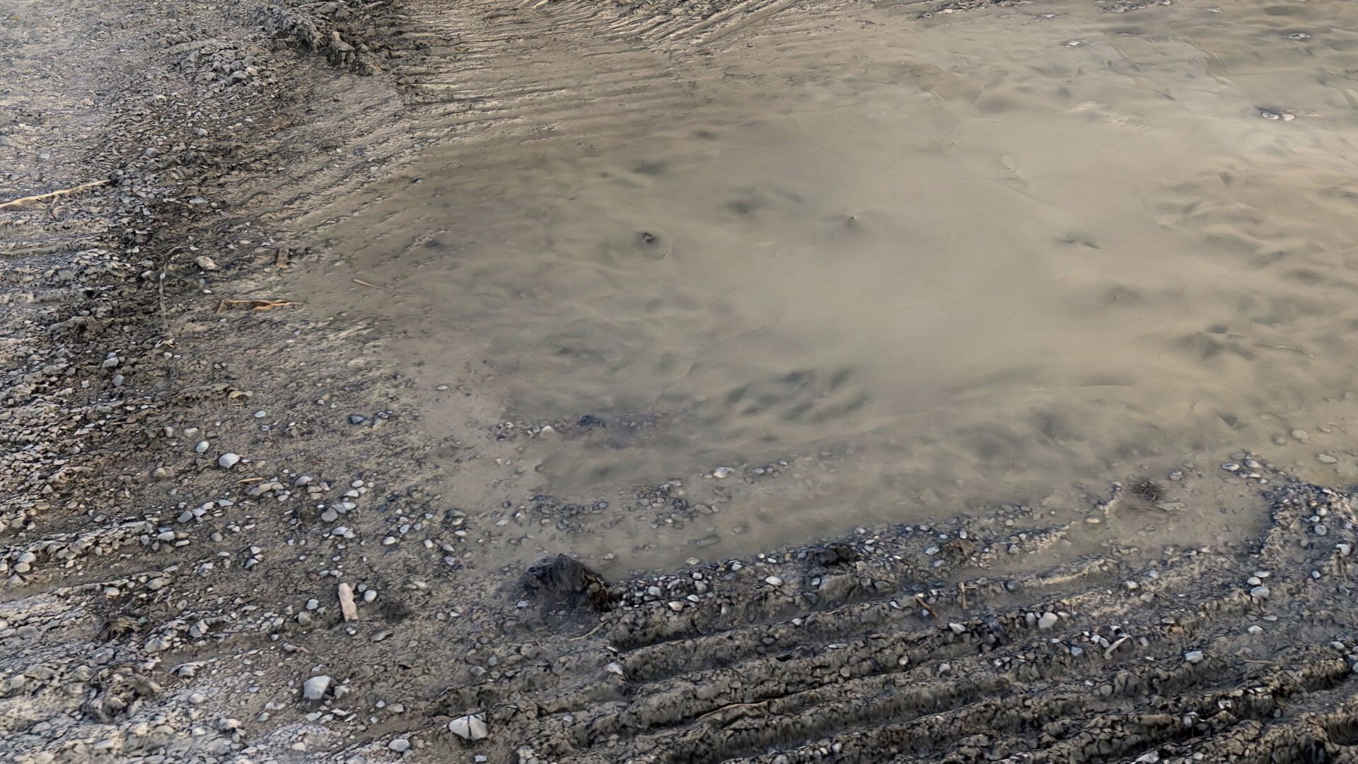 revolt3d - Gravel Ground Water 02