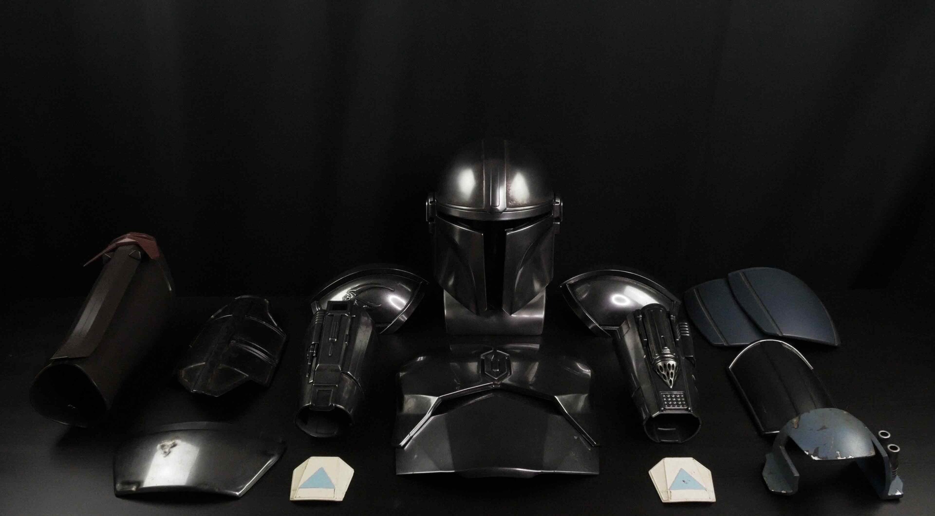 ArtStation - Mandalorian Beskar Armor Set